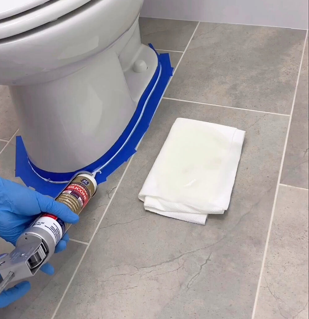 Using Sealants In A Bathroom Remodel